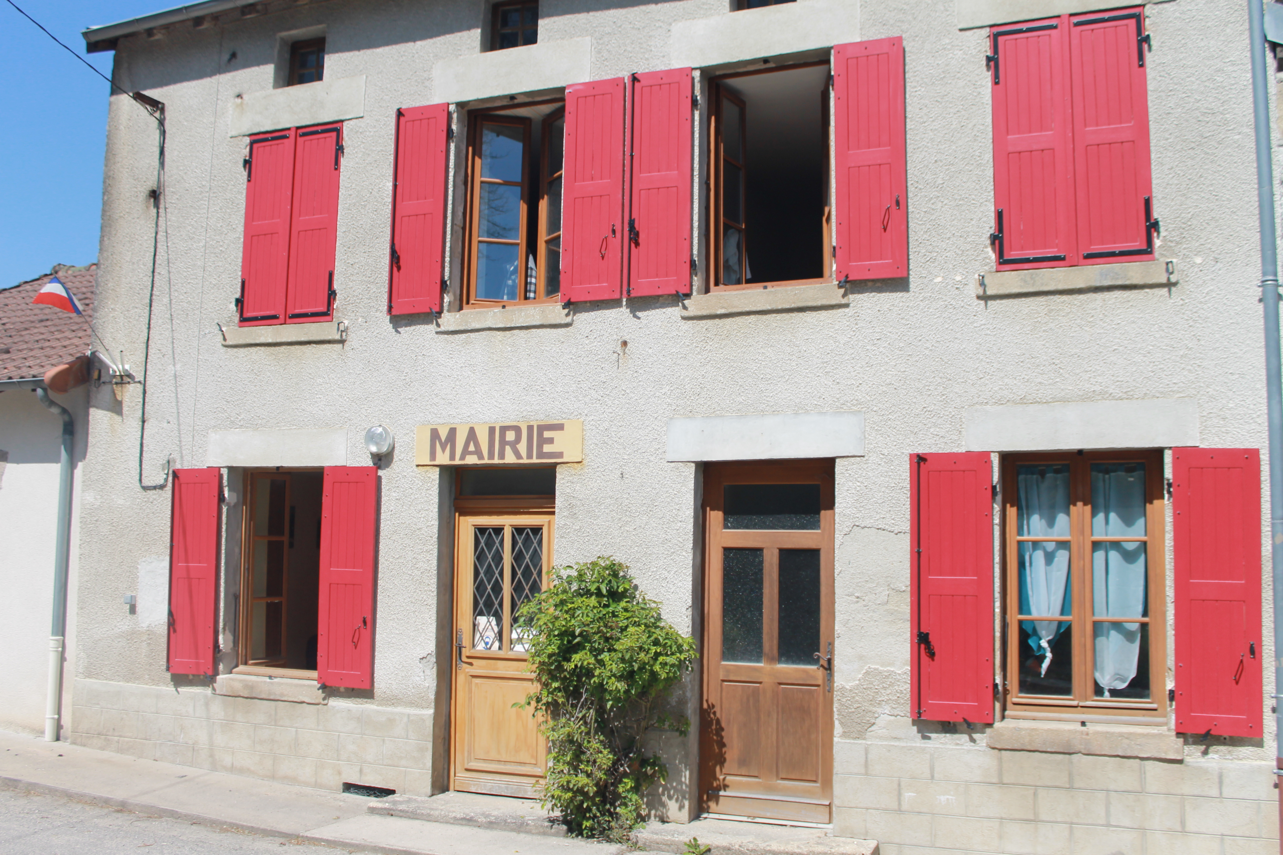 La Mairie – Commune de THAURON